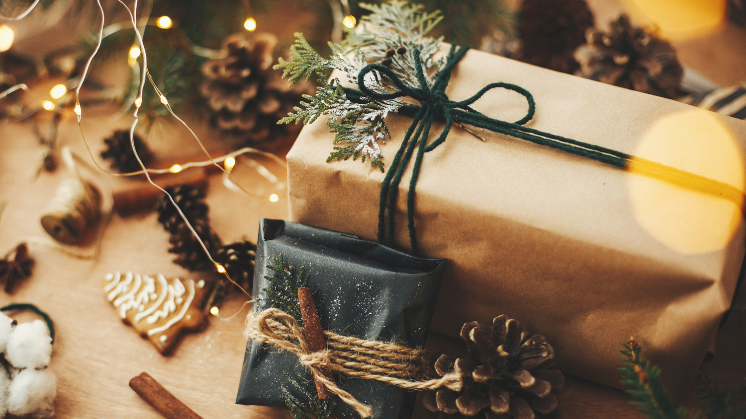 10 Exciting Christmas Gifts You've Never Thought Of – Footnote Candles